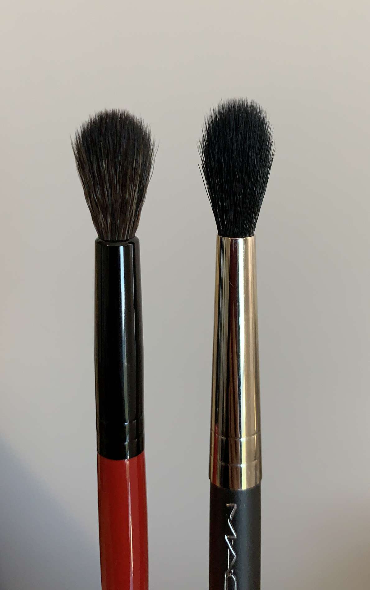 MAC 217S and 224S Eyeshadow Brushes (Review) – Nikki From HR