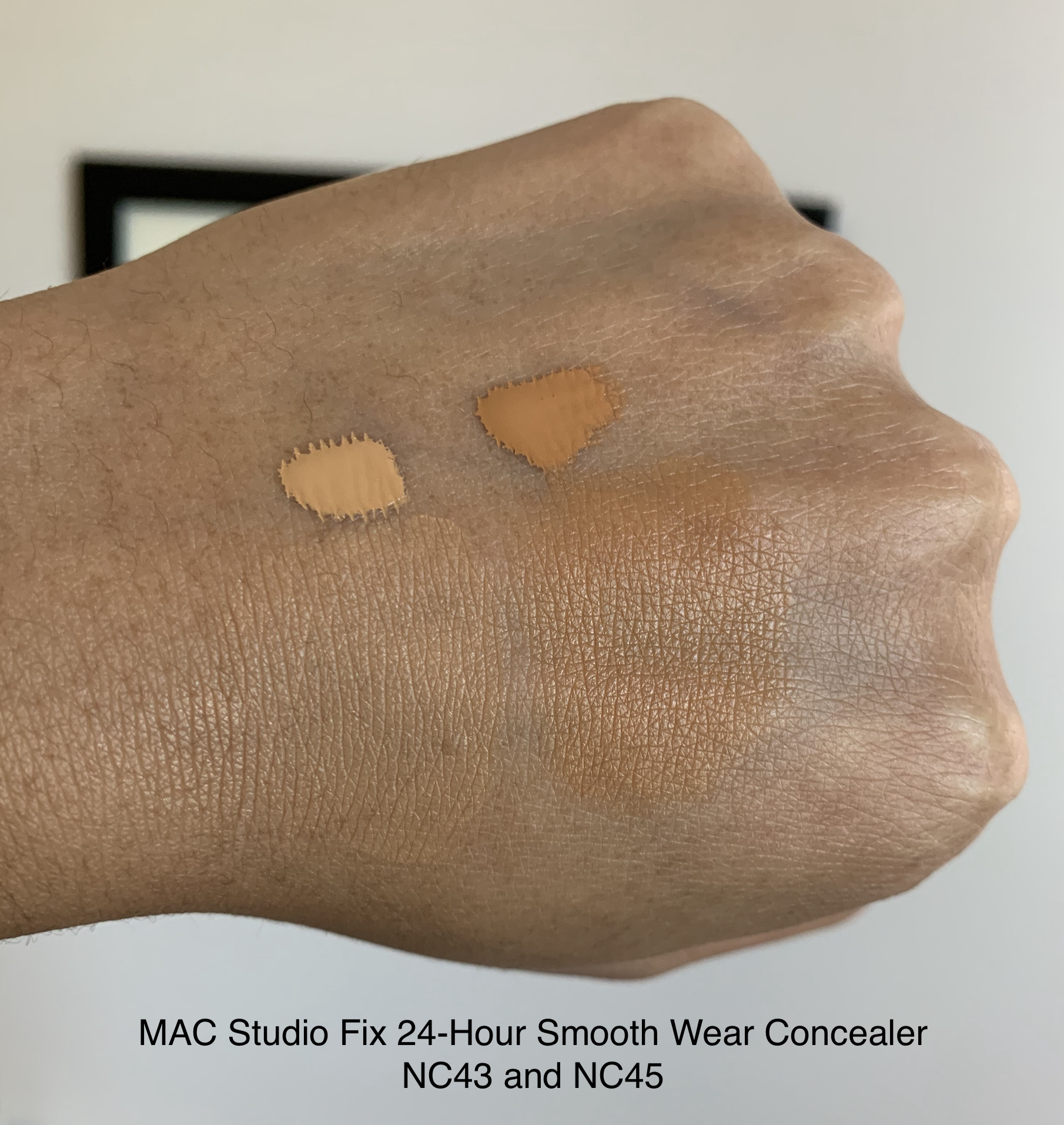 MAC Studio Fix 24-Hour Smooth Wear Concealer (NC43 and NC45 Swatches ...