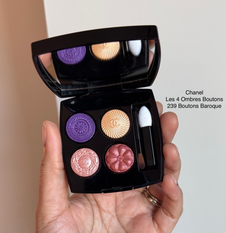 Chanel Les 4 Ombres Boutons (239 Boutons Baroque Review and Swatches ...